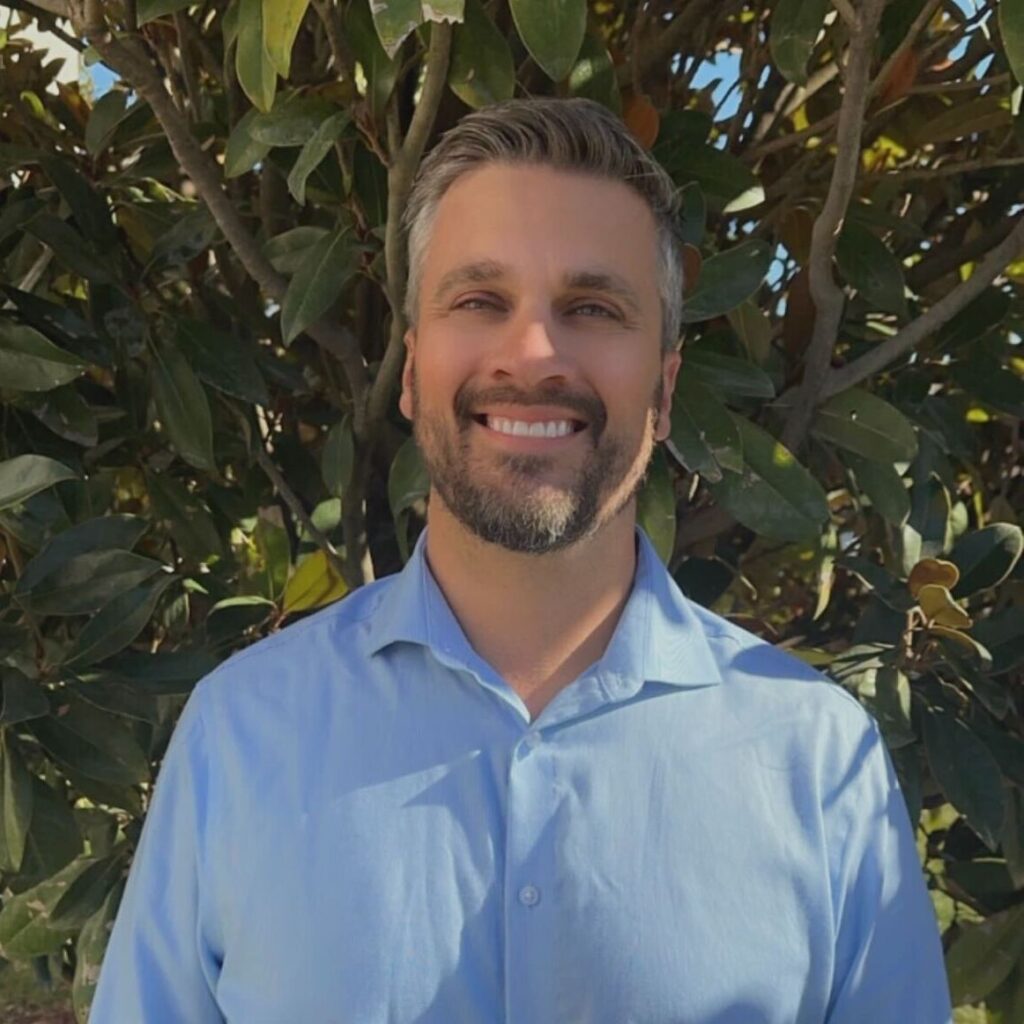 About – Luminary Life